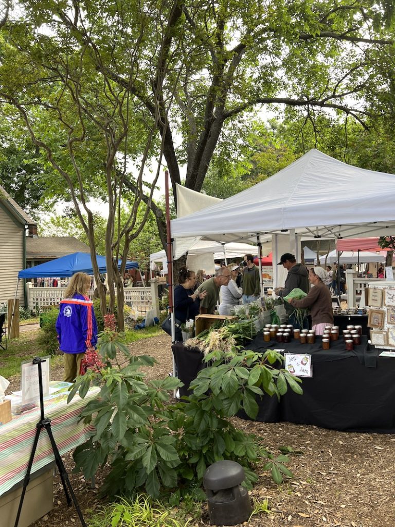 Farmer's Markets in The DFW Area We Recommend | Texas Travel Talk