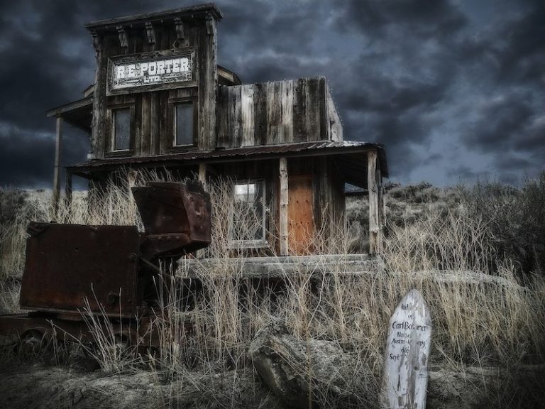 Most Haunted Places In Texas To Visit For Tours & Scares | Texas Travel ...