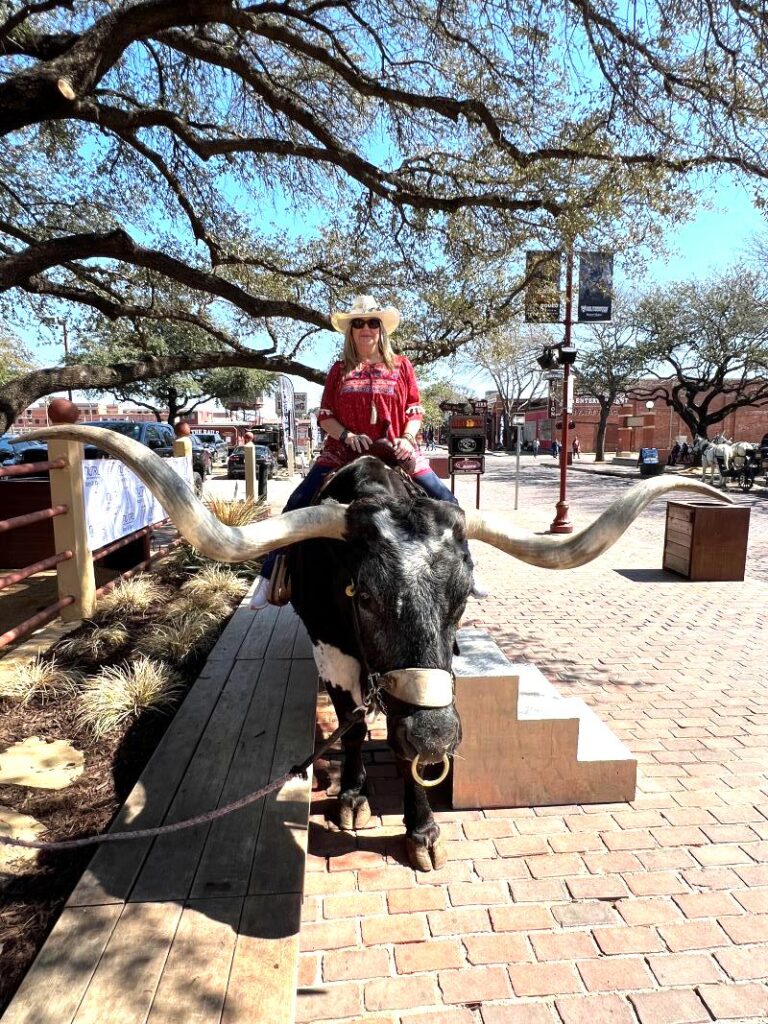 The Difference Between Dallas and Fort Worth | Texas Travel Talk