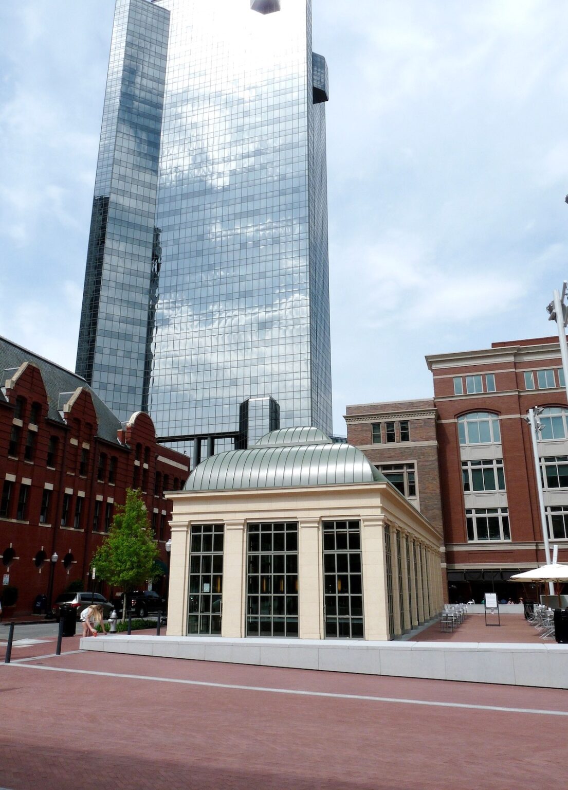 Sundance-Square-Fort-Worth | Texas Travel Talk