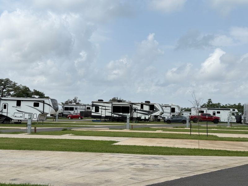 Horseshoe_Ridge_RV_resort_outdoor_RVs | Texas Travel Talk