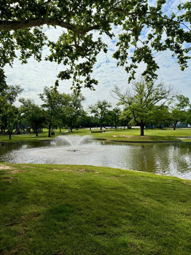 14 Reasons To Spend A Weekend in Lindale, TX | Texas Travel Talk